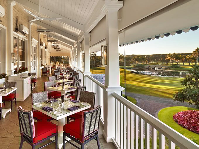 Dining with a view – Flagler's patio seating offers a feast for both stomach and eyes. Golf course vistas pair perfectly with prime beef.