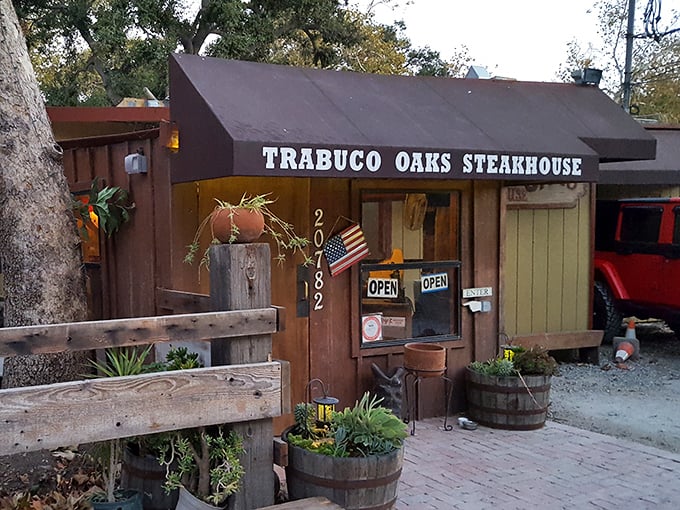 "Leave your fancy attitude at home" - this rustic steakhouse hideaway seems to whisper. The wooden benches outside invite you to stay awhile.