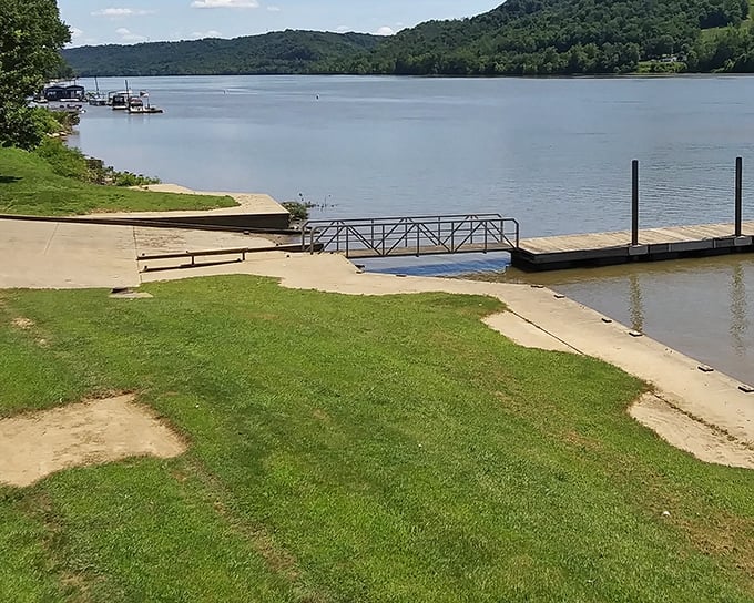 The Ohio River provides more than just scenic views—it's the perfect backdrop for a peaceful moment of reflection and perhaps a picnic worth writing home about. 