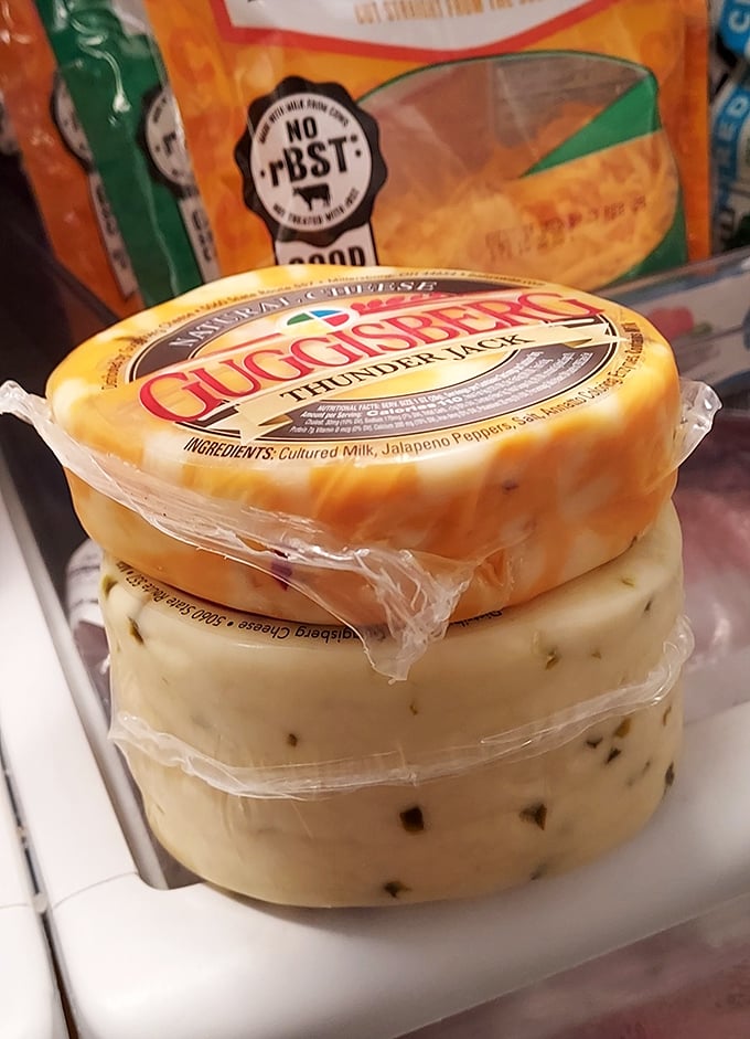 Thunder Jack lives up to its name—jalapeño-studded cheese that delivers a storm of flavor. Like lightning in your mouth, but the good kind.
