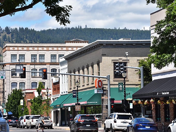 La Grande's historic downtown invites leisurely strolls and coffee dates that won't drain your retirement fund.