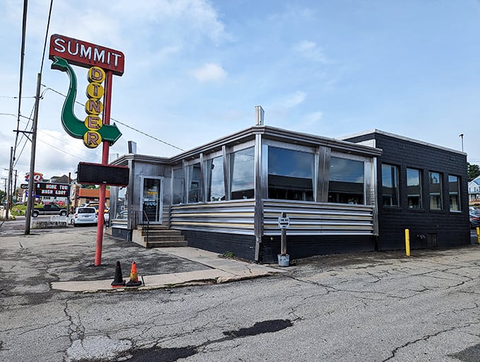 Summit Diner's arrow sign points to exactly what you need – comfort food that hasn't changed since your grandparents' first date.