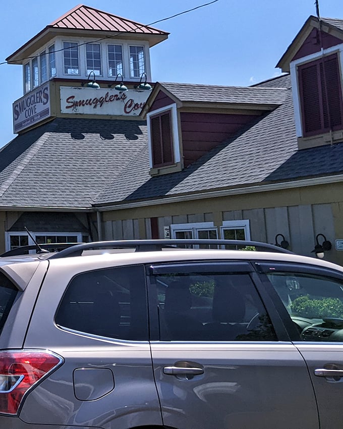 The nautical charm of Smuggler's Cove brings coastal vibes to the mountains – no passport or seasickness required.