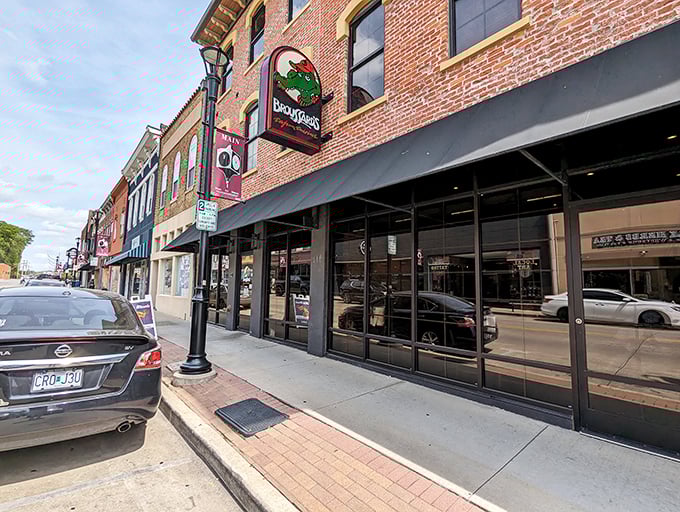 Broussard's brings a taste of Louisiana to the Mississippi—not the delta you'd expect, but with flavors that would make any Cajun proud.