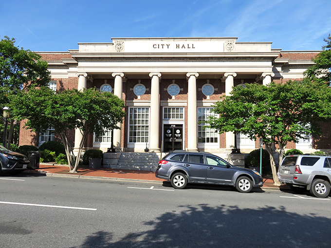 City Hall stands like a proud parent watching over downtown. Those columns aren't just holding up the roof – they're holding up tradition.