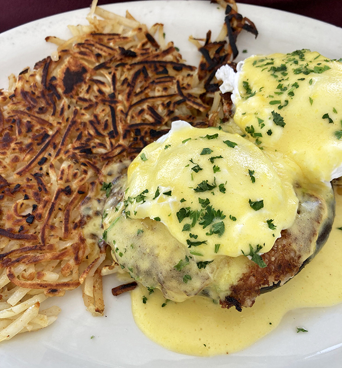 Hollandaise sauce that doesn't come from a packet, hash browns with the perfect crisp-to-tender ratio—eggs Benedict that would make the Pope himself convert to breakfast.