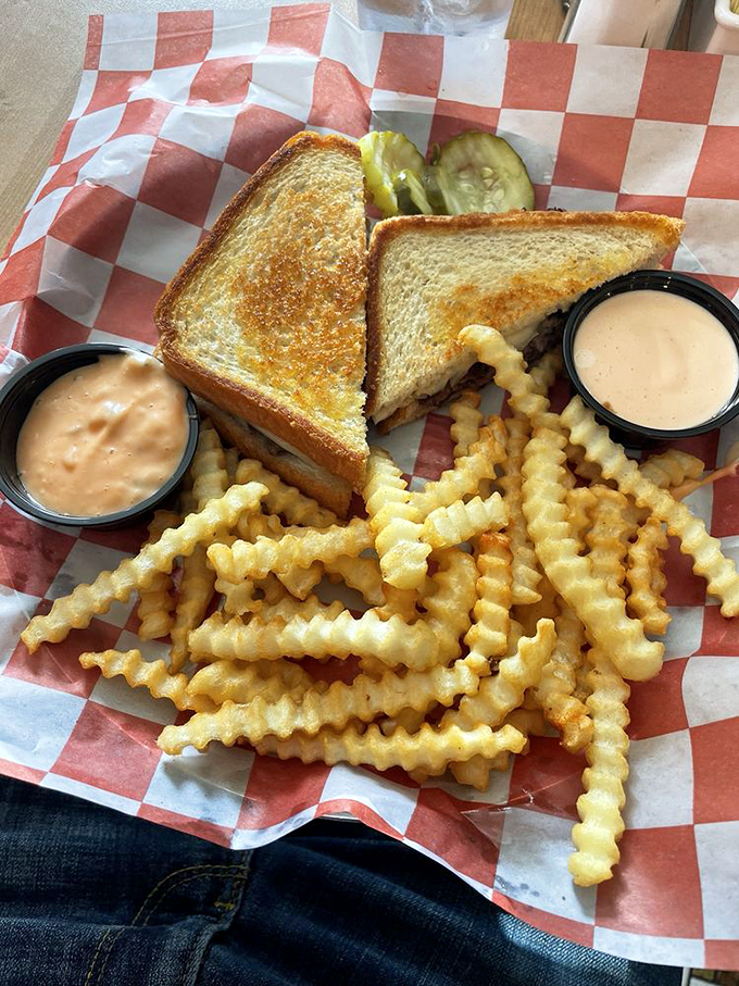 The perfect grilled sandwich doesn't exi— Oh wait, here it is! Crispy golden bread, melty cheese, and those crinkle fries deserve their own fan club.
