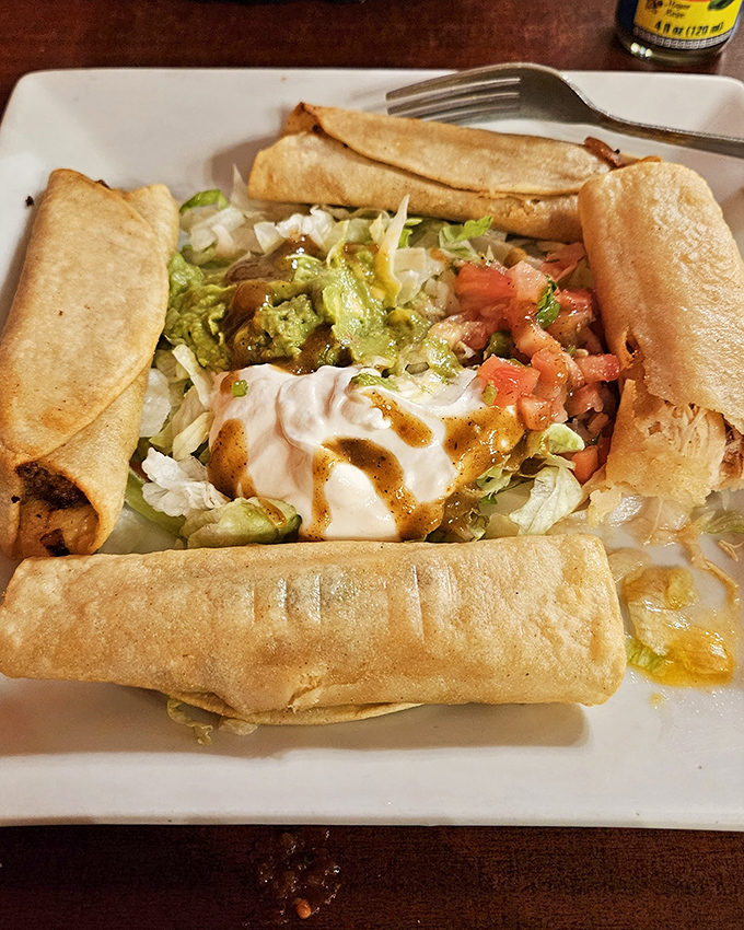 Taco salads: where healthy intentions meet delicious reality. Those crispy tortilla walls aren't just for show—they're edible bowls of genius waiting to be demolished. 