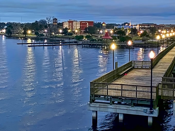 Palatka's waterfront charm comes without the waterfront price tag—a win-win for retirees seeking scenic affordability.