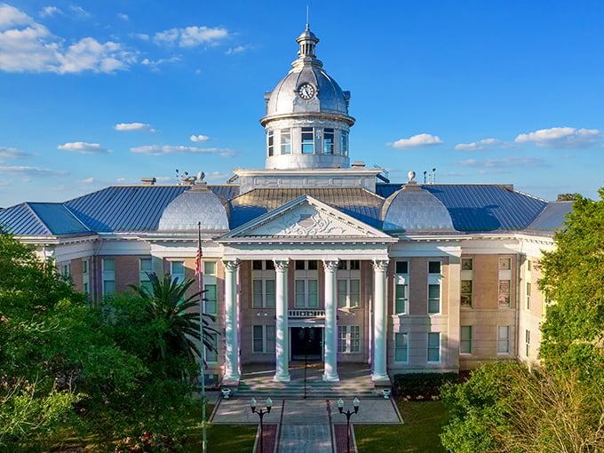 Bartow's courthouse isn't just functional – it's architectural eye candy with its gleaming dome and stately columns bathed in Florida sunshine.