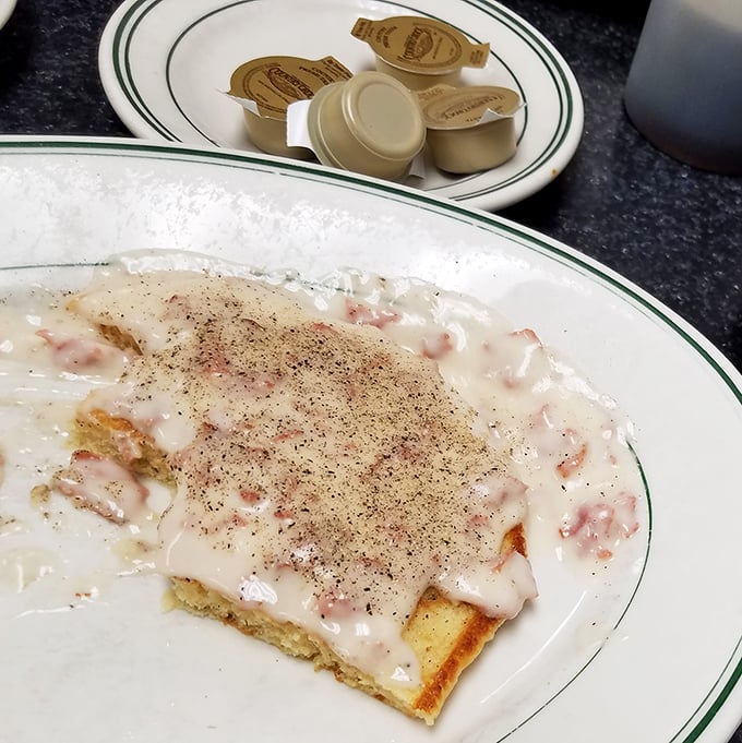 S.O.S. that would make any military veteran nostalgic—creamed chipped beef that's been honorably discharged onto toast with a pepper medal of honor.