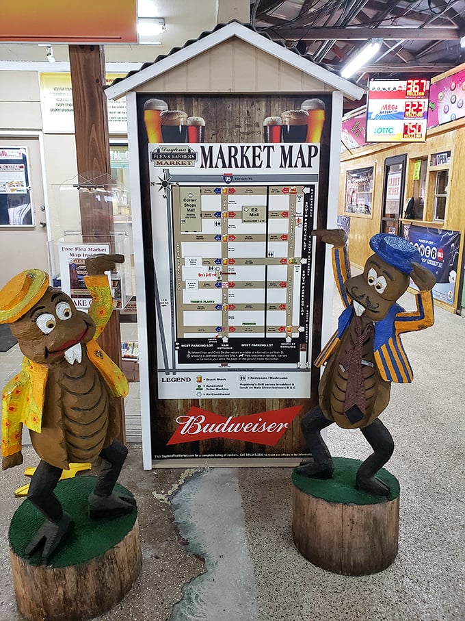 Even the market map has personality, flanked by wooden roach mascots that somehow manage to be charming rather than concerning. Florida, you beautiful weirdo.