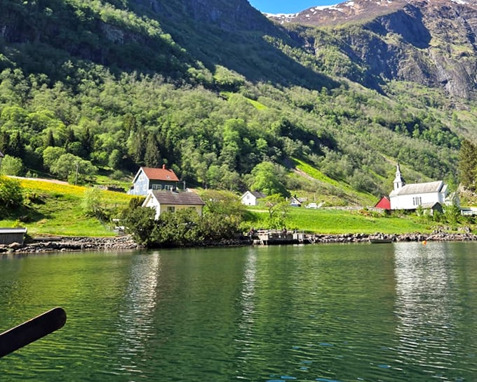 This image shows a scenic Norwegian fjord, not Florida – a reminder that while Stuart is beautiful, images should be verified before publication!
