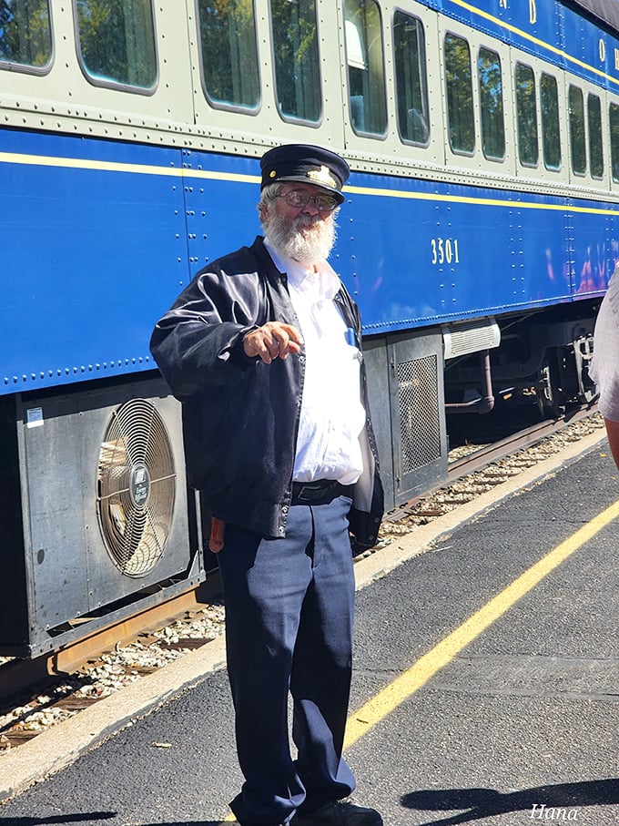 The dedicated volunteers in period attire aren't just staff—they're custodians of railway heritage, bringing authentic railroad culture to life for each new generation.