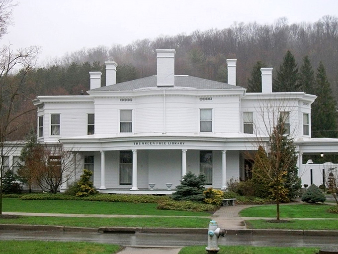 The Green Free Library isn't just about books – it's housed in a stately white colonial that looks like it could have hosted George Washington for tea.