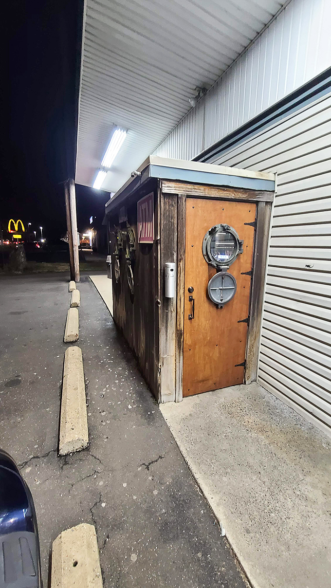 Is it a shed? A portal? A time machine? Whatever this wooden door leads to, it involves seriously good seafood.