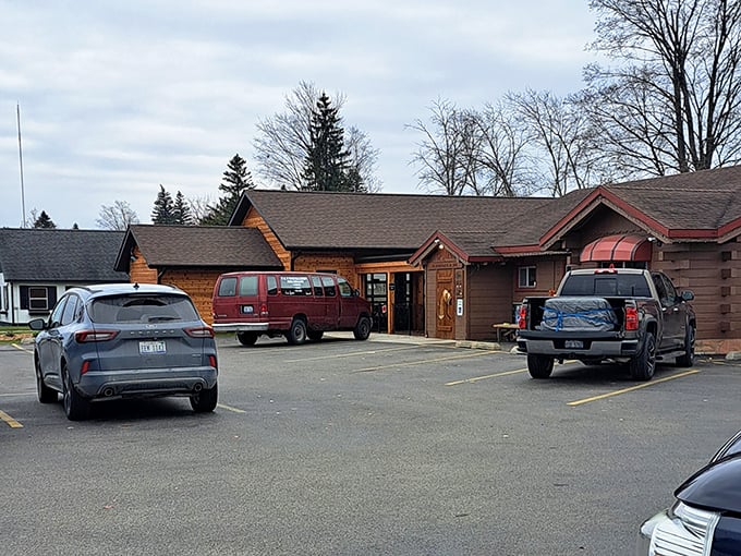 "Welcome Paddlers" indeed! Spike's Keg O'Nails looks like the perfect place to refuel after battling the Au Sable's currents.