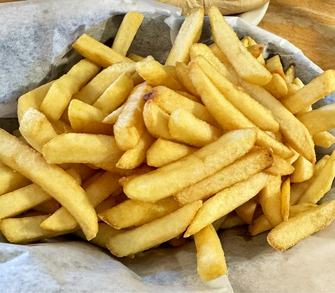 Even the French fries at Taggarts look like they've been practicing for their role – golden, crisp, and ready for their close-up.