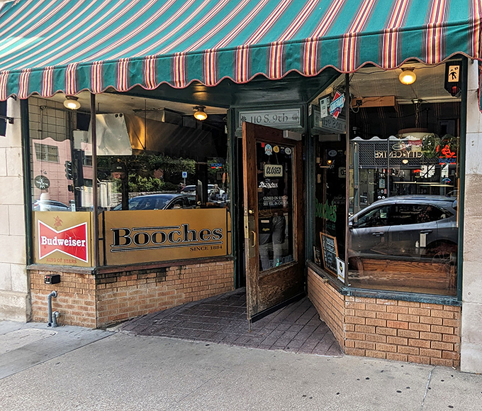 The unassuming storefront hides Columbia's worst-kept secret—burgers served on wax paper that outshine those on fancy china plates.