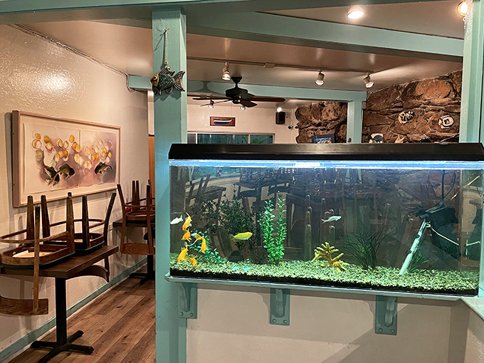 The restaurant's aquarium offers dinner and a show—fish watching other fish while you eat fish. It's deliciously meta.
