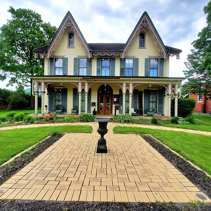 The Heisey House Museum stands as a Victorian beauty with its distinctive yellow façade and ornate details – historical elegance that's accessible to all.