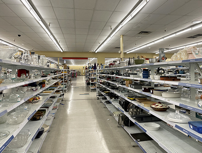 Aisle after aisle of kitchen possibilities—from vintage Pyrex to barely-used gadgets that someone received but never quite embraced.