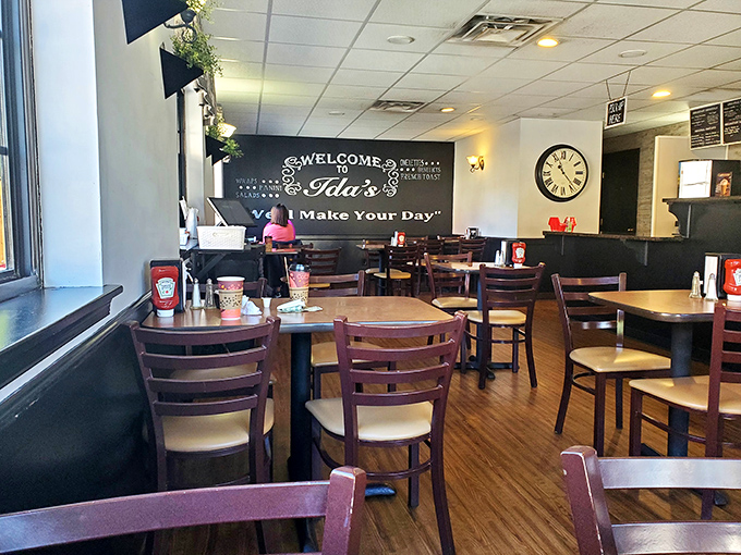 The dining room at Ida's feels like breakfast at a friend's house—if your friend happened to be a culinary genius.