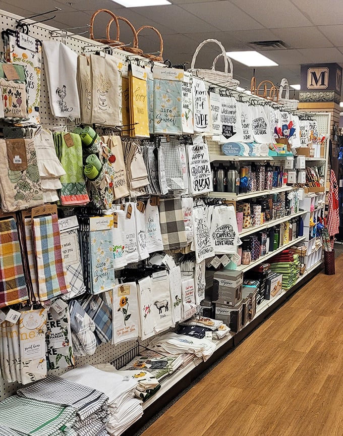 Kitchen linens that speak volumes about your personality hang like flags of domestic delight. From sassy sayings to sweet sentiments, there's a towel for every temperament.