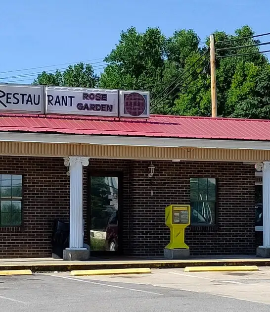 biscuits gravy tennessee restaurant ftr