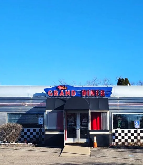 chicken sandwich diner michigan ftr