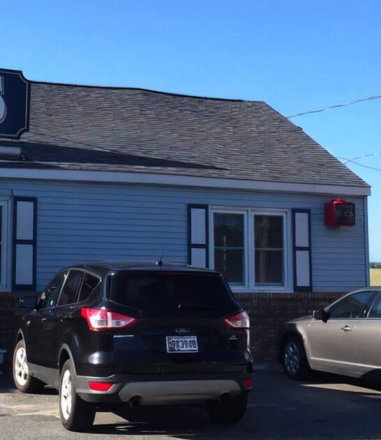 delaware restaurant crab sandwich ftr