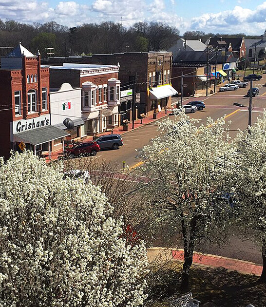 dreamy towns tennessee weekends ftr