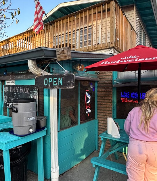florida casual burger restaurant ftr