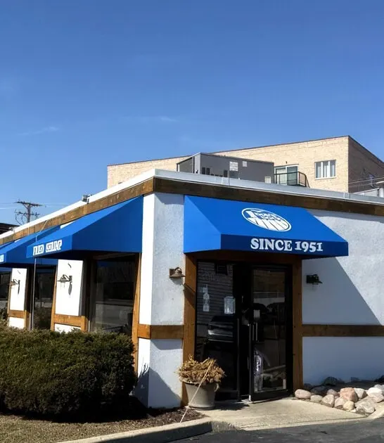 fried walleye restaurant illinois ftr