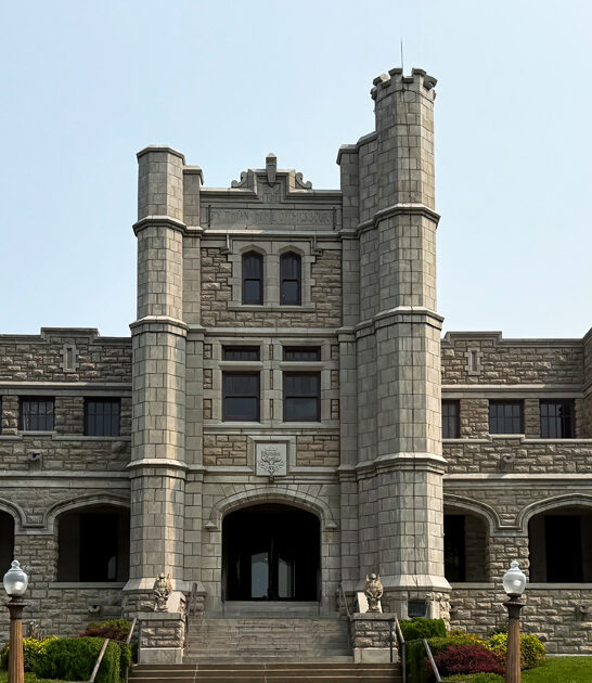missouri unique castle destination ftr