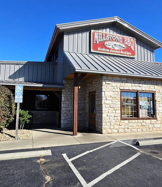 ohio barbecue restaurant fare ftr