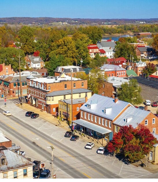quaint missouri village atmosphere ftr
