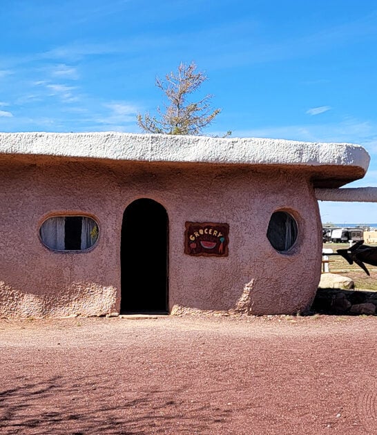 quirky roadside attraction arizona ftr