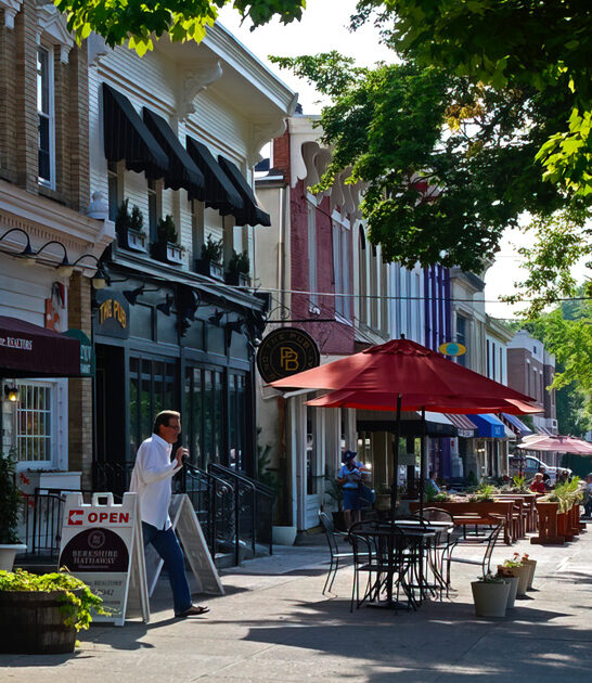 relaxing historic towns ohio ftr