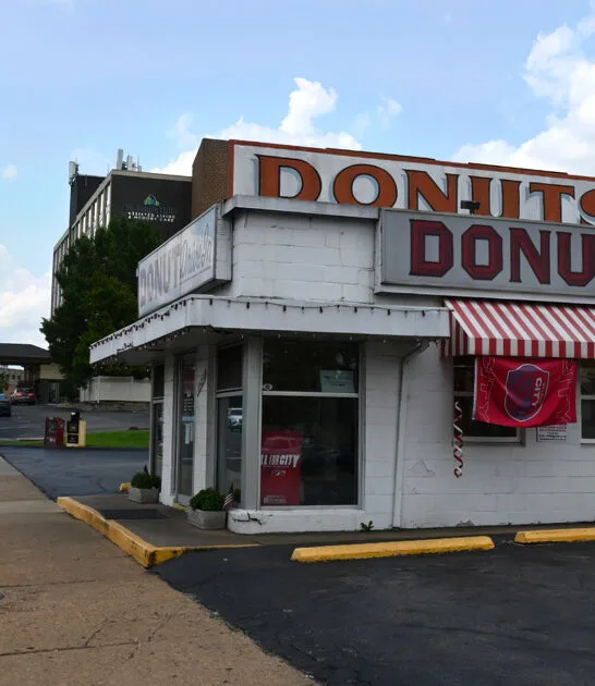 sweet bakeshops missouri donuts ftr