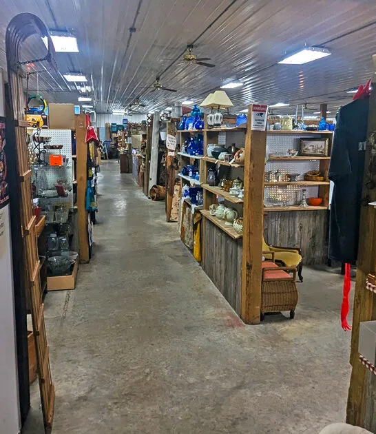 vintage store illinois timeless ftr