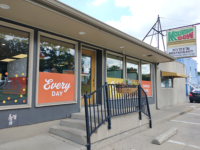 The "Every Day" sign isn't just a promise—it's a philosophy. Hyde's has been Hamilton's reliable comfort food sanctuary through thick and thin.