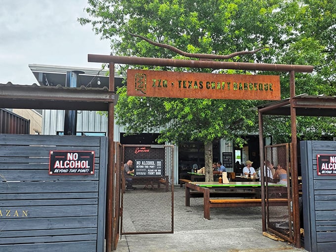 The unassuming exterior of ZZQ belies the smoky treasures within. Like finding a diamond mine disguised as a storage unit.