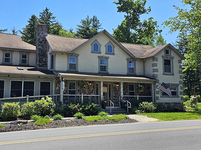 The stately exterior of The Frogtown Chophouse welcomes you like an old friend's country home—if your friend happened to be a culinary genius with exquisite taste.
