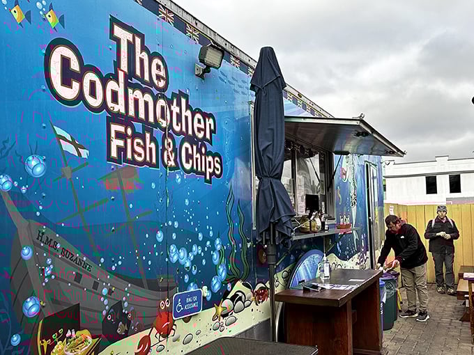 That brilliant blue exterior isn't just eye-catching – it's a beacon calling all seafood lovers home.