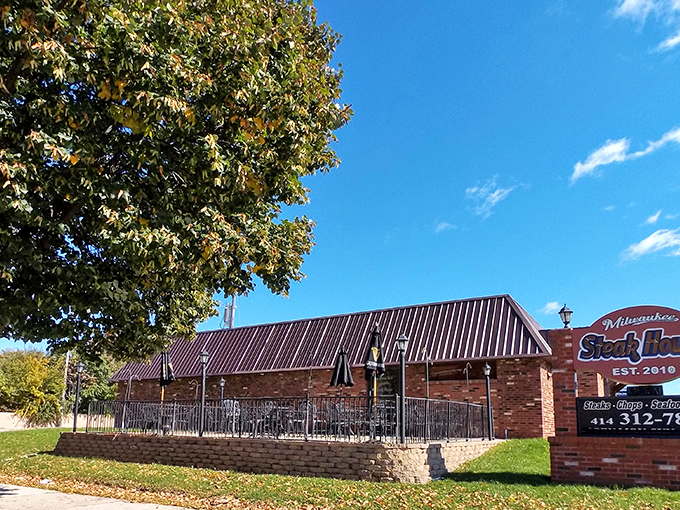 The brick fortress of meat-loving magnificence doesn't need flashy billboards—just follow your nose to this unassuming Milwaukee treasure with its welcoming patio.