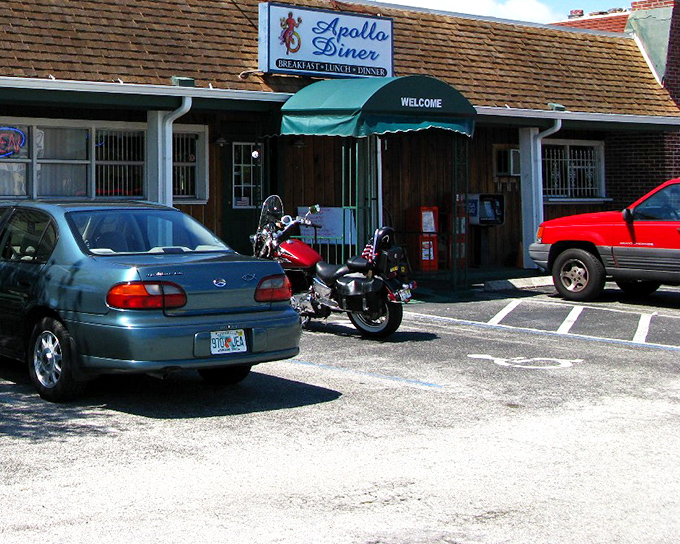 The modest facade of Apollo Diner blends right into its Melbourne neighborhood—but don’t be fooled. Behind that green awning lies a local favorite serving comfort food classics with quiet confidence.