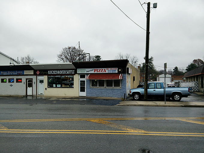 The unassuming exterior of Imperial Pizza in Secane might not stop traffic, but locals know this modest storefront houses pizza perfection worth any detour.