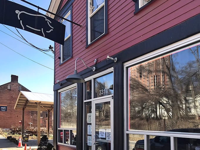 The unassuming exterior that houses Cincinnati's best-kept barbecue secret – sometimes greatness hides in plain sight.
