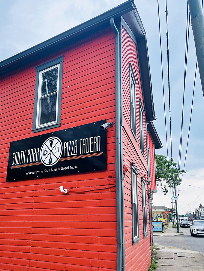That vibrant red exterior isn't just eye-catching—it's practically a promise of the flavor explosion waiting inside. Like a culinary lighthouse guiding hungry souls home.